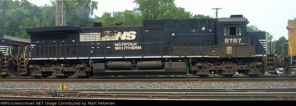 NS 8787